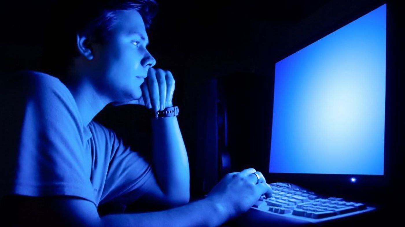Como A Luz Azul Afeta Nosso Cotidiano Ponto De Vis o Como A Luz Azul Afeta Nosso Cotidiano Ponto De Vis o